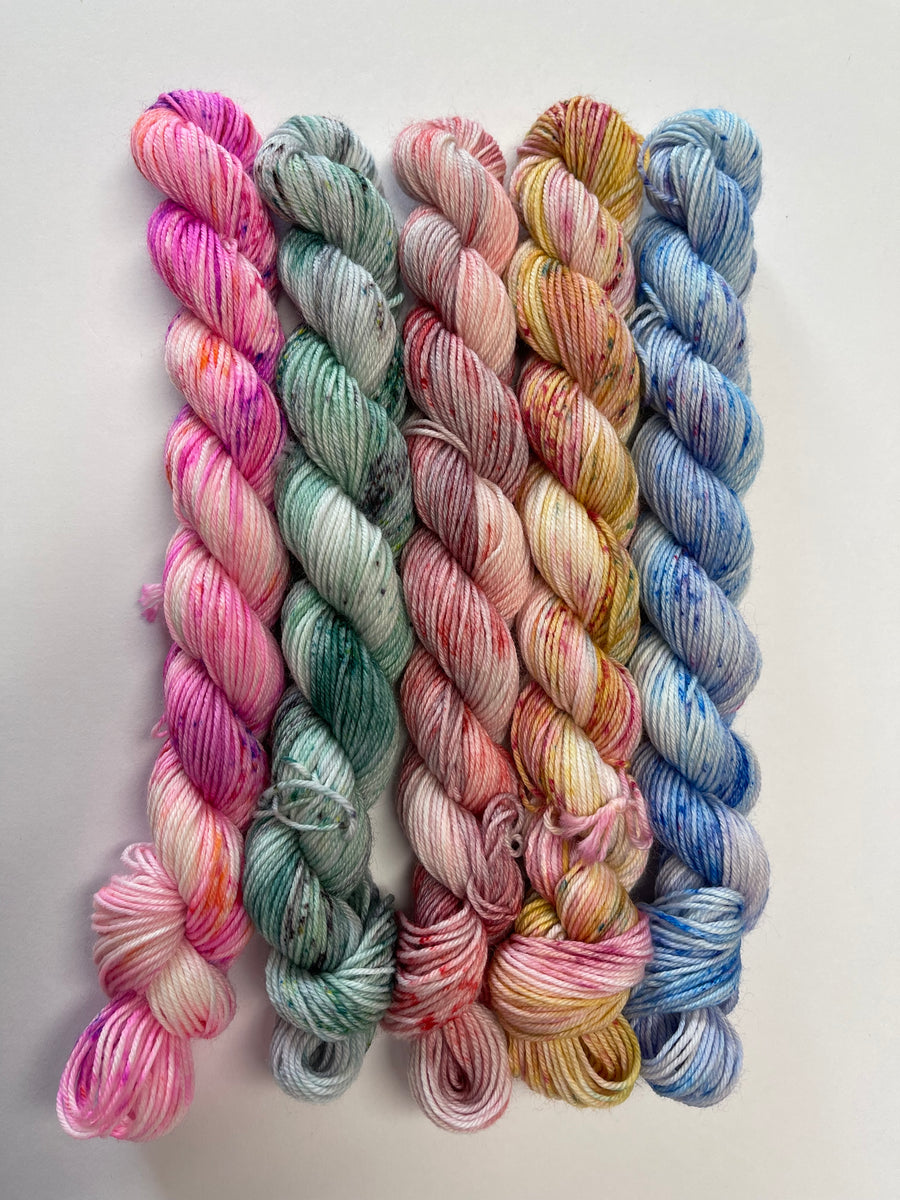 Four Seasons Mini Bundles: Winter – Legacy Fiber Artz