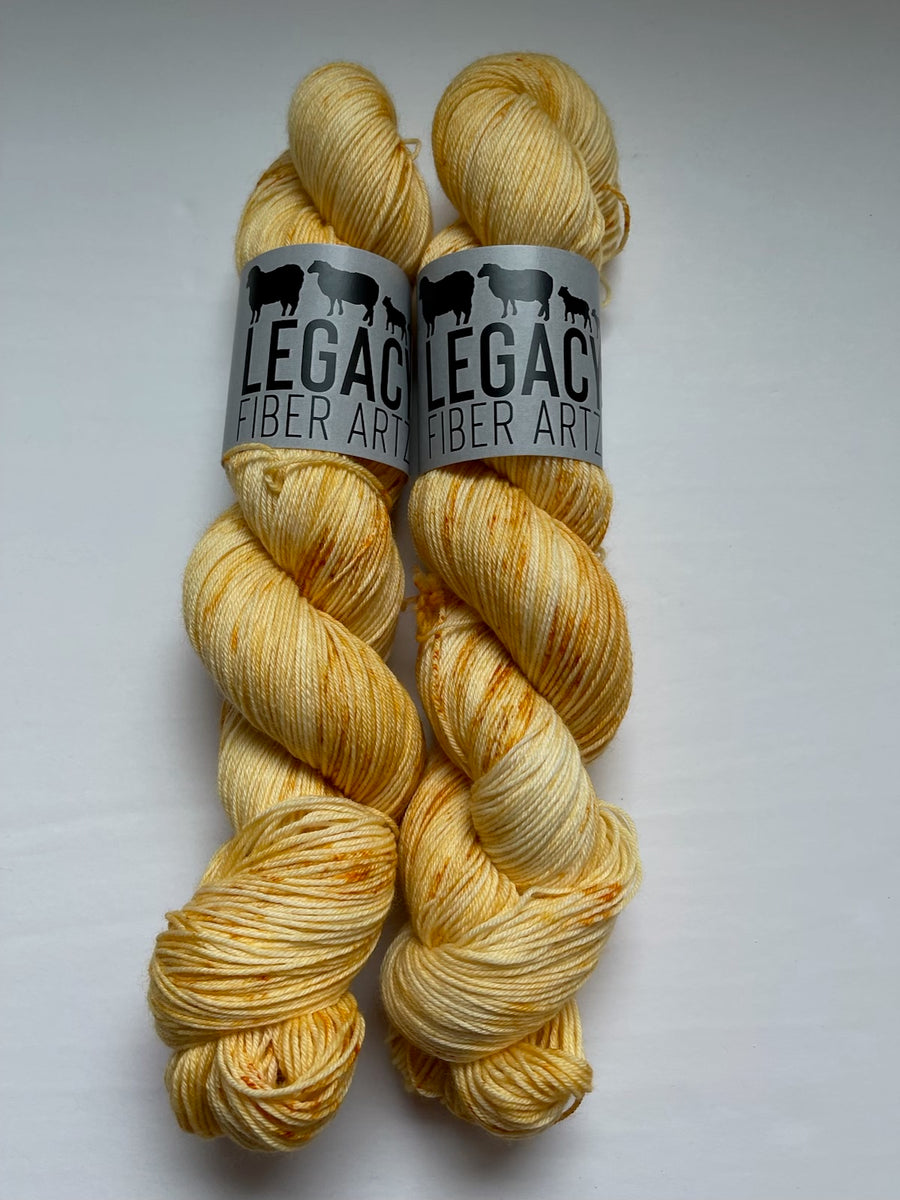 Daffodil Speckled Steel Toes – Legacy Fiber Artz